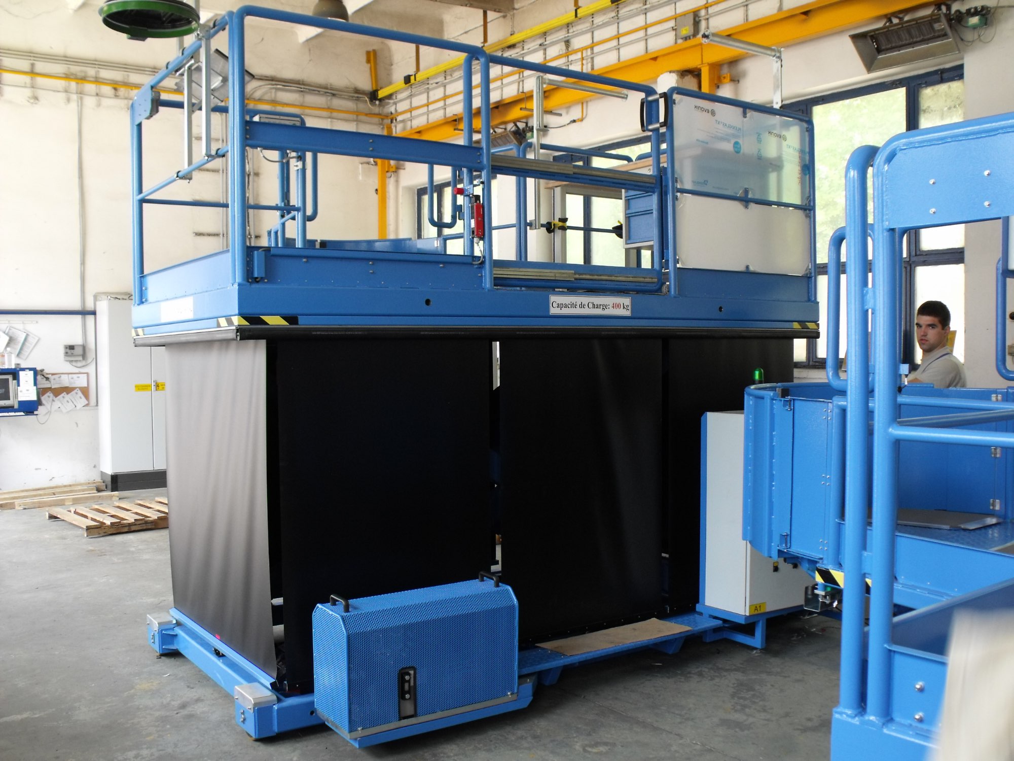 Lifting Tables for Aerospace Industry | Gép és Daru